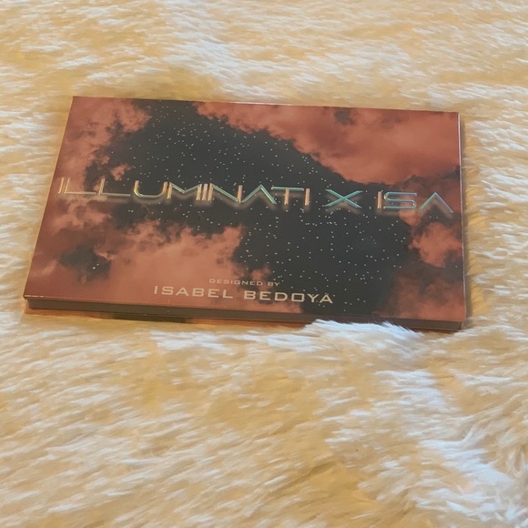 Illuminati | Makeup | Eyeshadow Palette | Poshmark